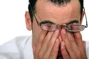 Problemas De La Vision - A Quien Consultar - No Mas Moscas En Los Ojos